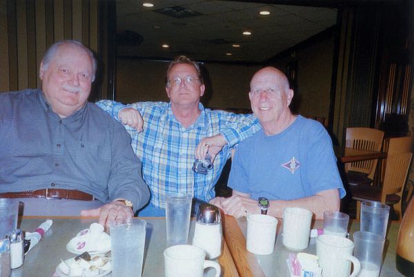 GALLERY5: ALLENTOWN RECORD SHOW TIFFANYS DINER PICTURES